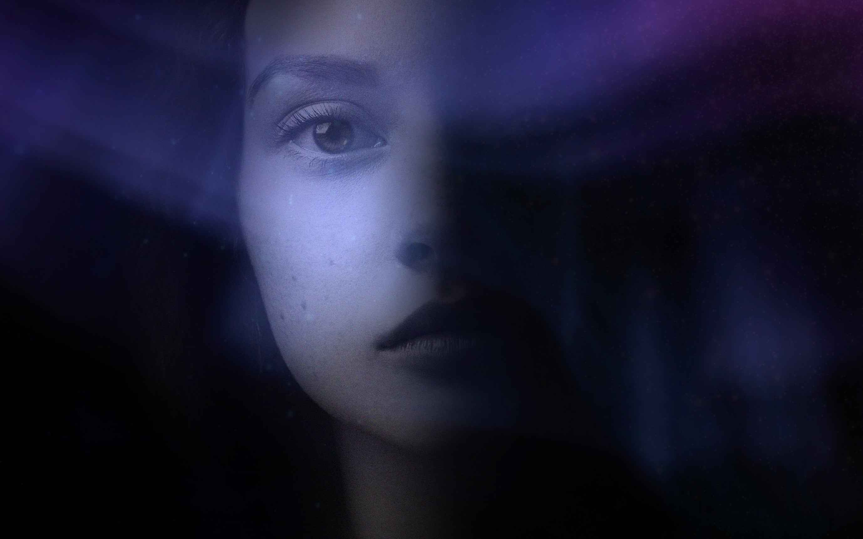 HER UNIVERSE – Aria Sommers
